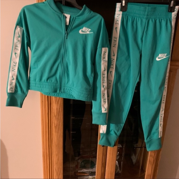 Nike | Matching Sets | Girl Nike Jogger Sets | Poshmark